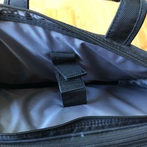 Targus | Bags | Nwottargus Laptop Work Bag | Poshmark